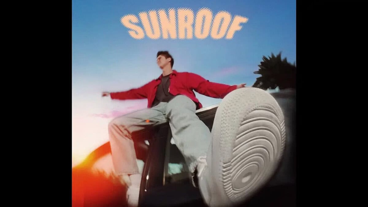 Lirik Lagu Sunroof - Nicky Youre, Dazy
