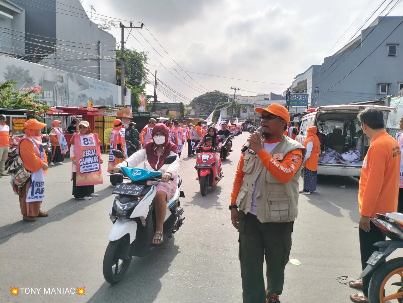 Aksi Flash Mob, PKS Kabupaten Tangerang Kampanye Program Unggulan di ...