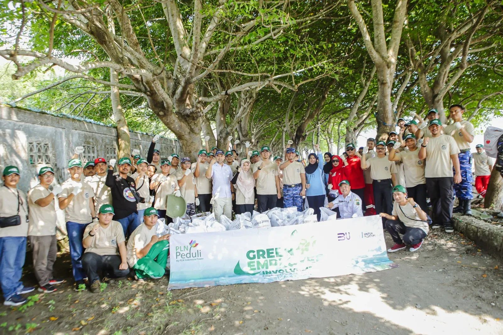 Peringati Hari Lingkungan Hidup, PT PLN Indonesia Power UBP Banten 3 Lontar Adakan Coastal Clean Up