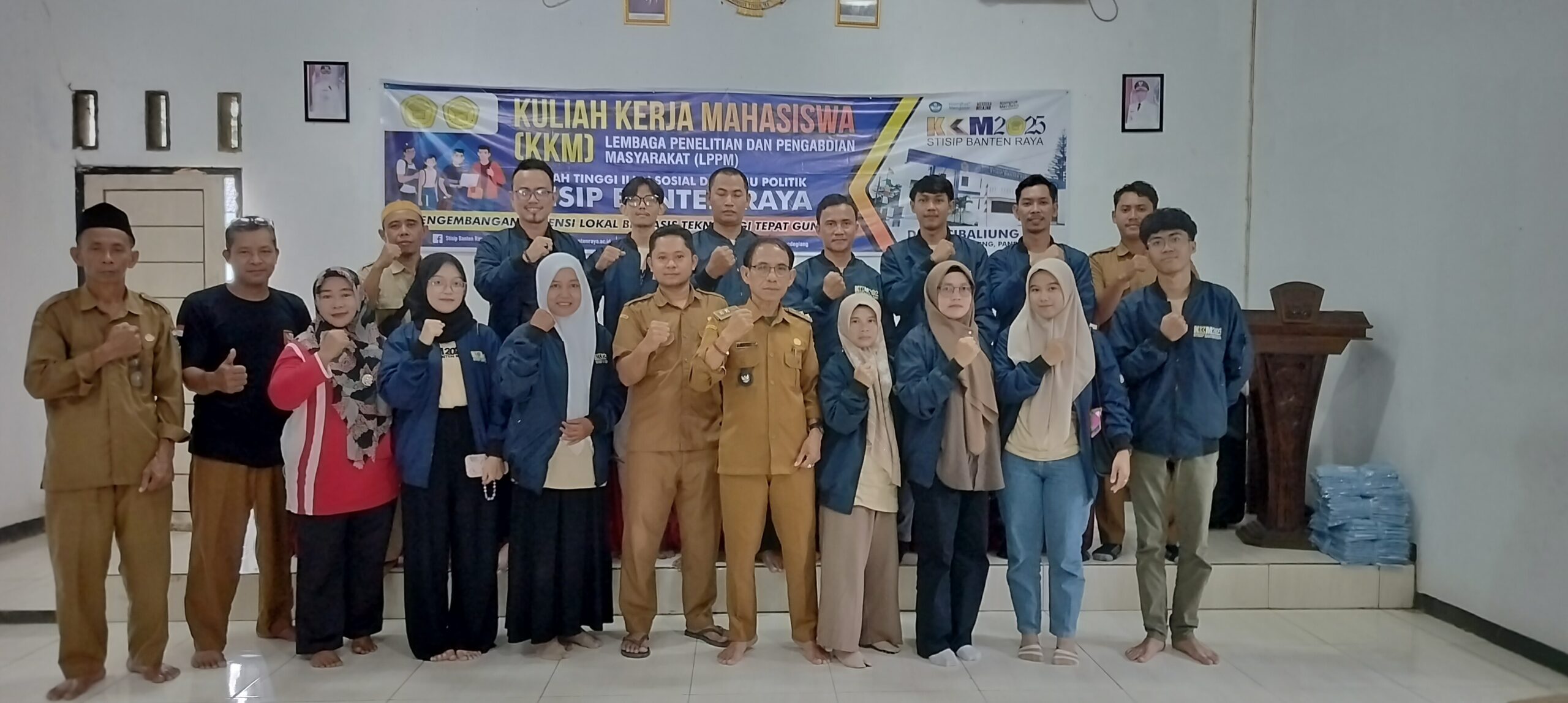 Pemerintah Desa Cibaliung Terima Mahasiswa KKM Kelompok 7 STISIP Banten ...